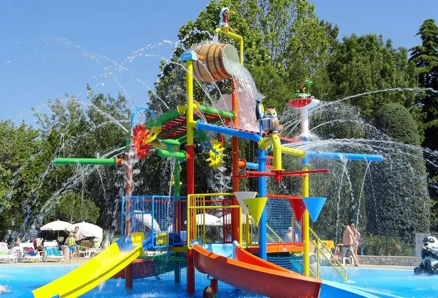 5 Beautiful And Adventurous Water Parks in Kansas City MO